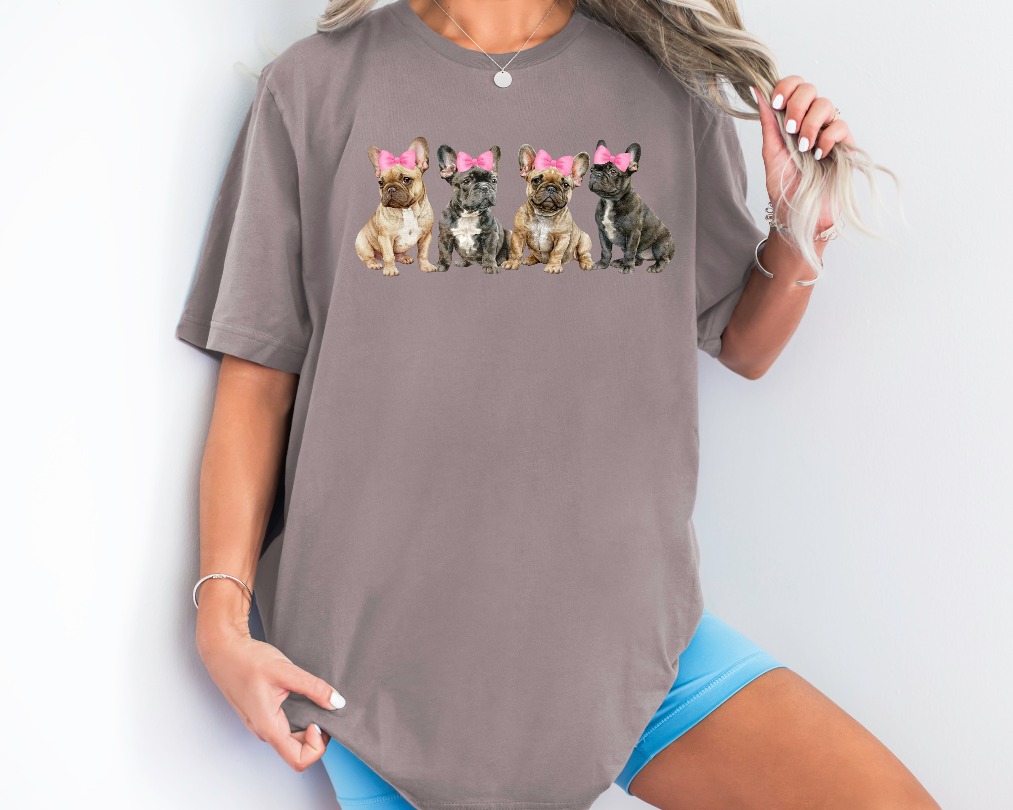 Pugs with Bows – Earthline Customs