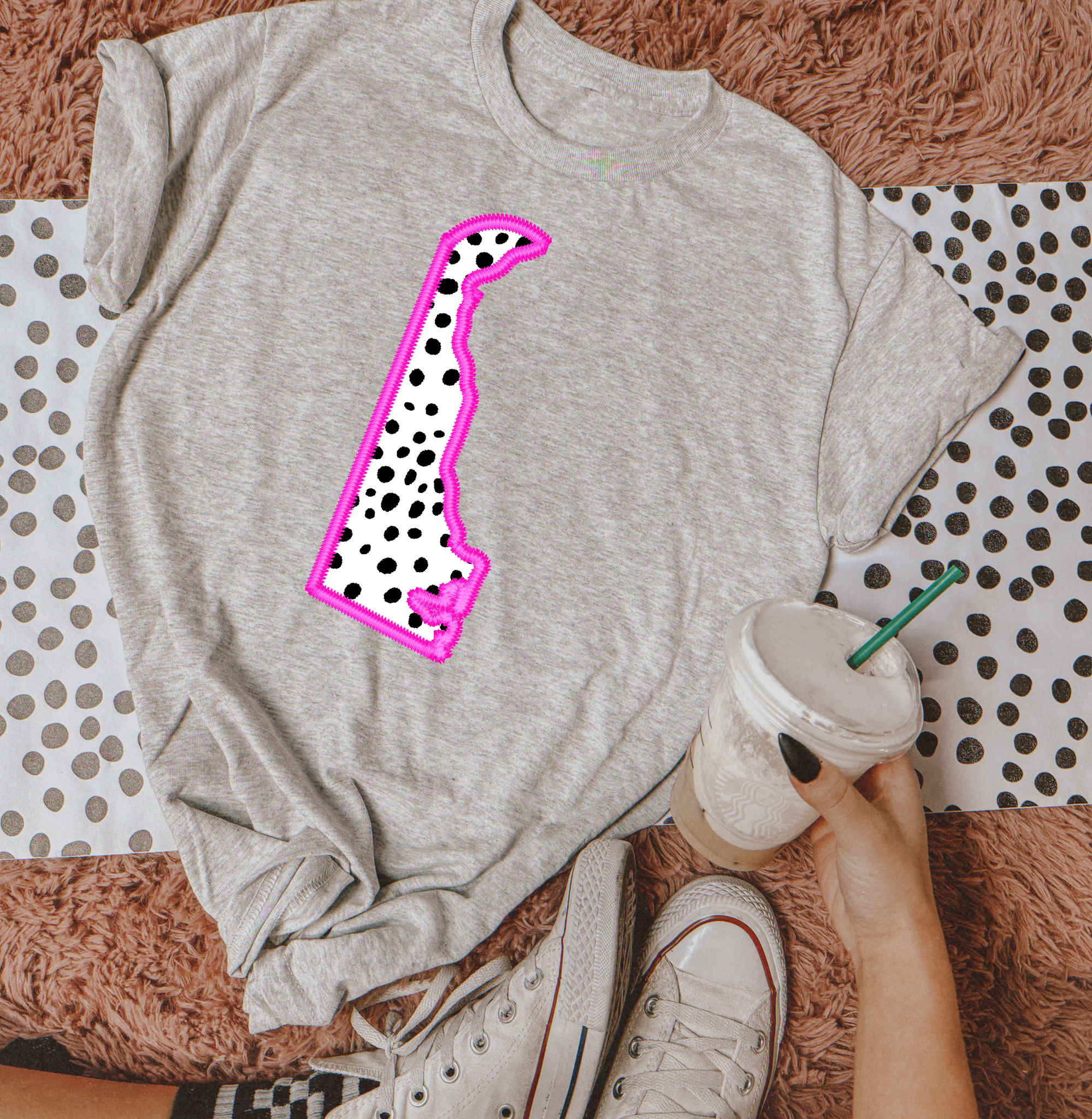 Delaware-Pink Outline – Earthline Customs