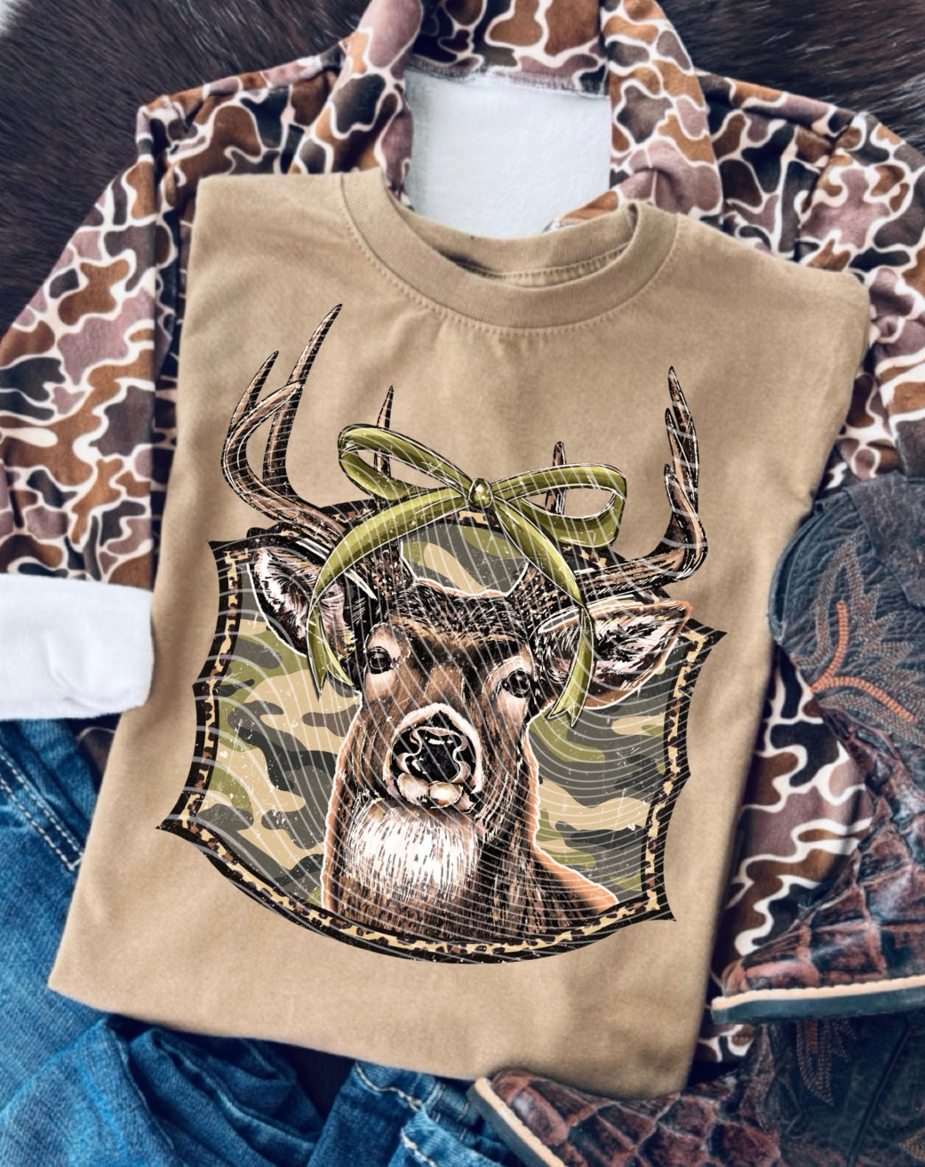 BUCK WITH BOW – Earthline Customs