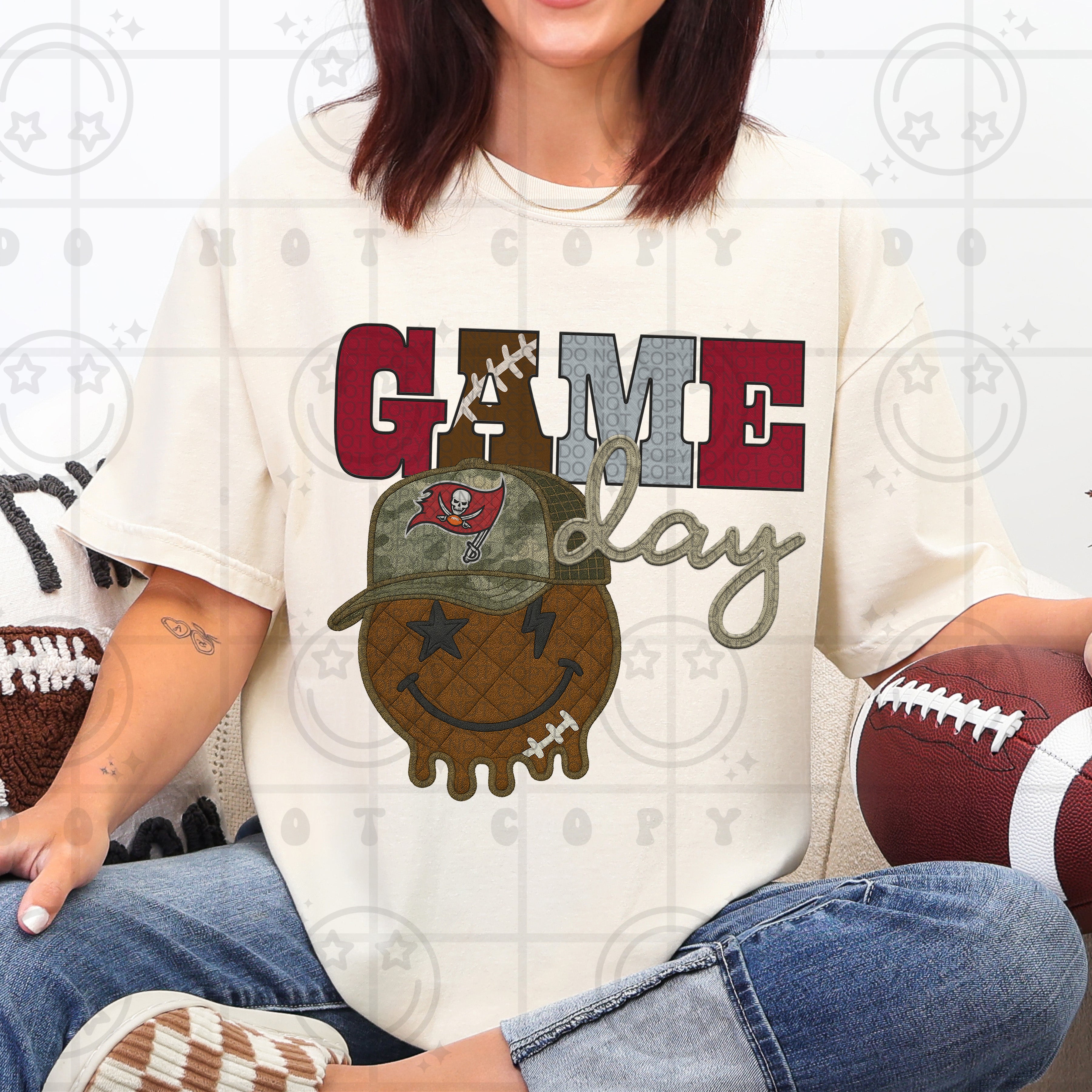 Game Day Smiley (buccaneers) – Earthline Customs
